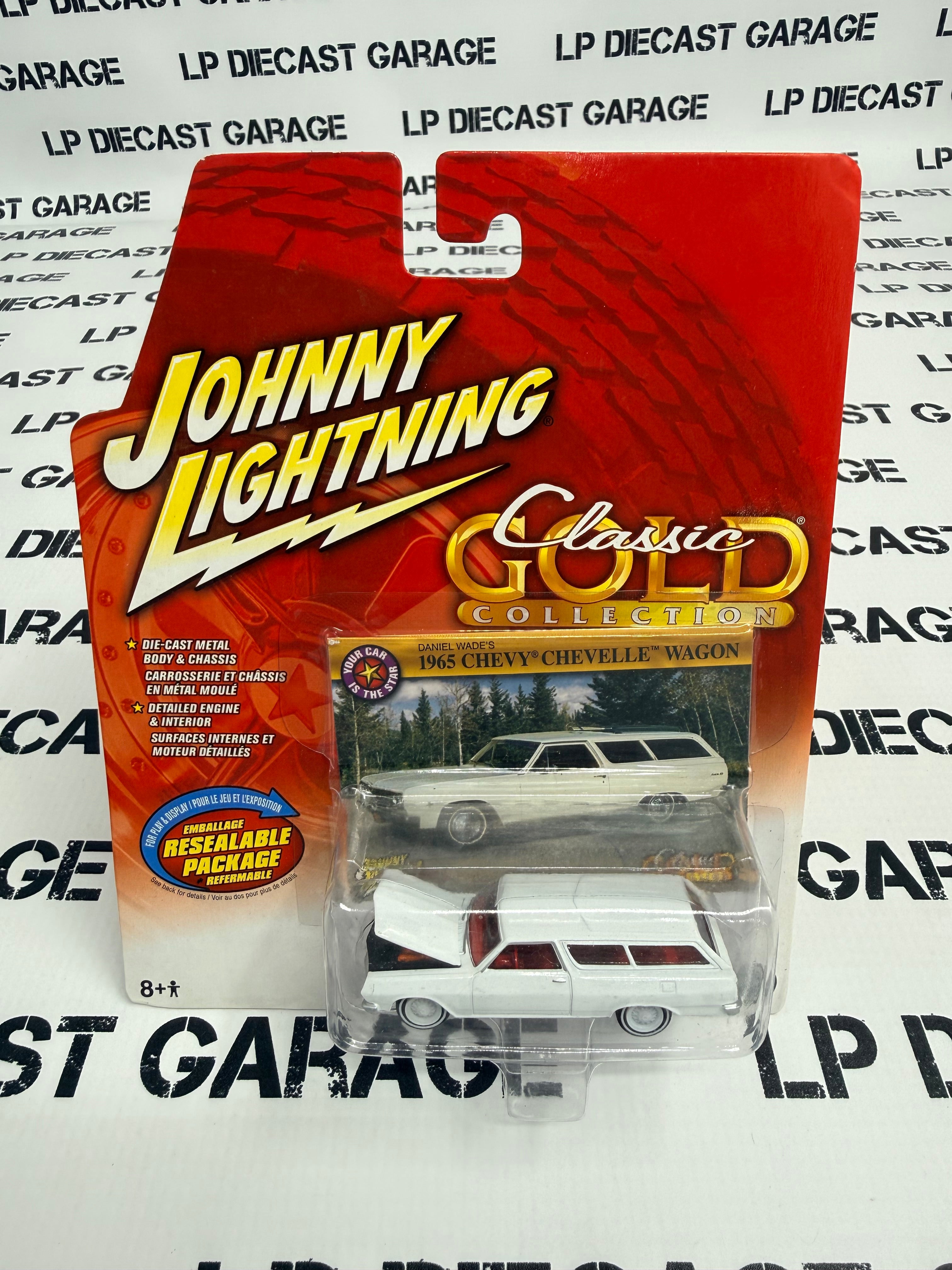 CHASE JOHNNY WHITE LIGHTNING 1965 Chevrolet Chevelle Wagon 1:64 Diecas ...
