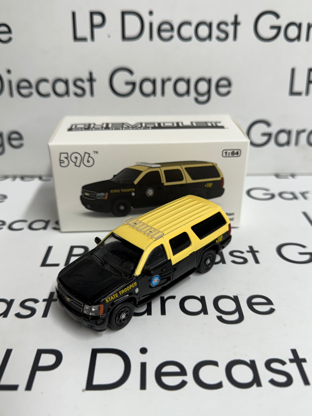 596 Model – LP Diecast Garage