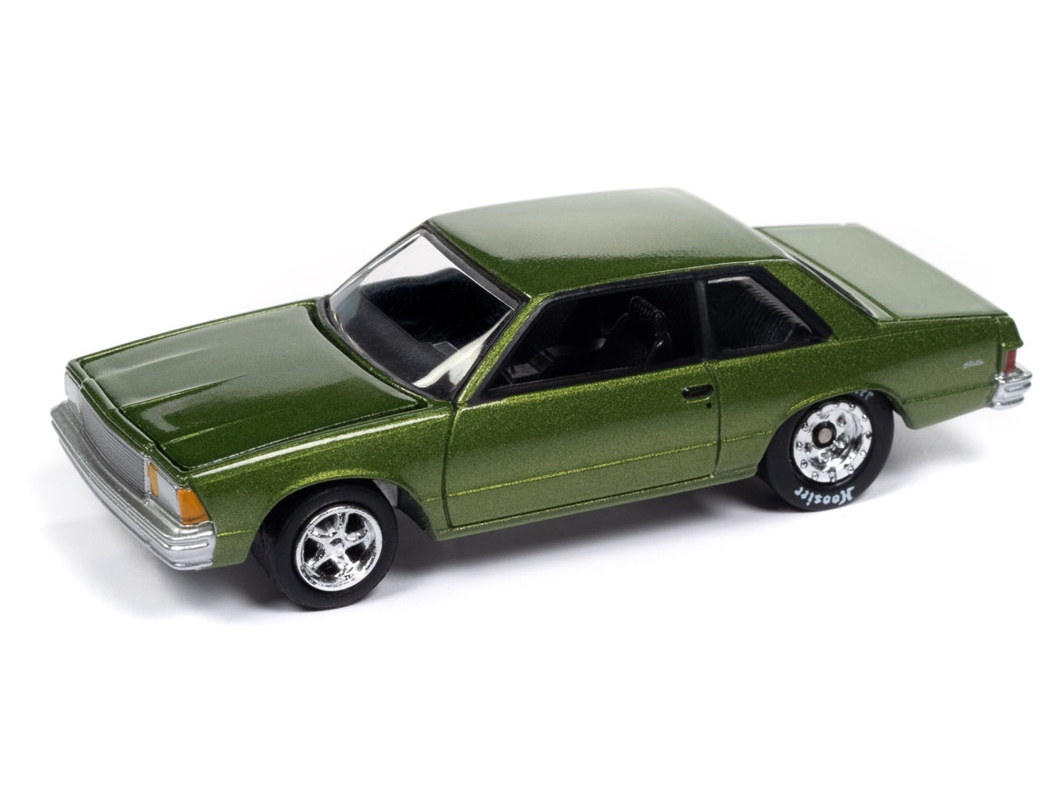 *PRE-ORDER* JOHNNY LIGHTNING 1979 Chevrolet Malibu Jungle Green LP Die ...